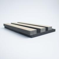 China 600*2800*21mm Slat Wood Absorbing Application Theater Meeting Room Corridors for sale