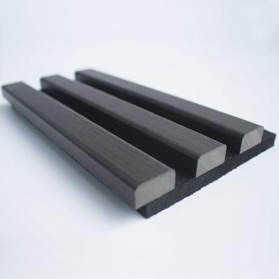 China 600*2400*21mm 3 Sides Coated Slat Wood Absorbing Application Meeting Room Corridors Office for sale