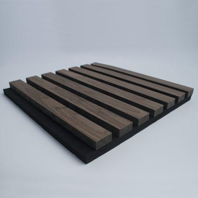 China 600*2700*21mm Application Theater Meeting Room Corridors Slat Wood Absorbing for sale