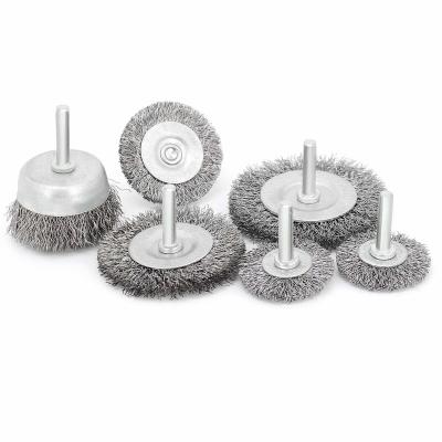 China Steel Wire 1.5in Wire Wheel Cup Brush For Drill 1/4In Round Shank for sale