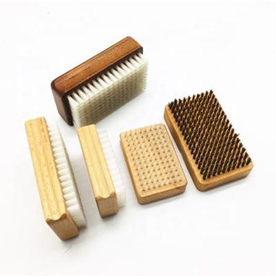 China 12*7*3cm Ski Snowboard Waxing Brush With Nature Beech 72*102mm ISO9001 for sale