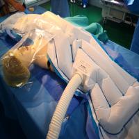 China Disposable Surgical Adult Patient Warming Blanket Upper Body Forced Air for sale