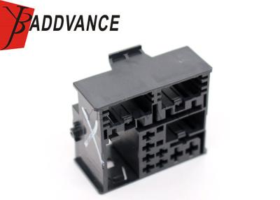 China 8 Pin Male Sumitomo Automotive Electrical Connector Housing 6098-6974 16-22AWG for Nissan for sale