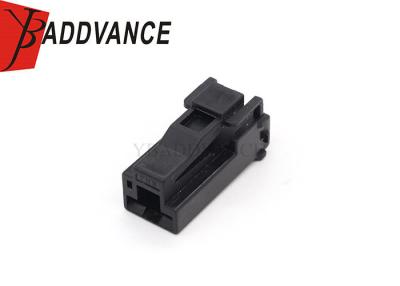 China Black PBT GF20 Automotive 1 Pin Female Electric Cable Connector 120°C for sale