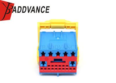 China V23542-G2623-A303 23 Pin Female PA66-GF35 Electrical Wire Connector For Ford 125°C for sale