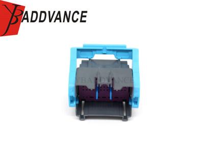 China Direct Equivalent Non-Sealed Automotive 40 Pin Male Connector 150°C In-Line for sale