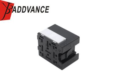 China Black Automotive 9 Pin Female Relay Base Connector PA66 125°C for sale