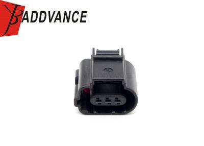 China 8K0973703F FEP 3 Pin Female Auto Electrical Connector for VW Audi Sealed PA66 GF for sale