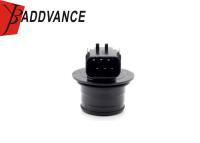 China Nissan 6-Pin Male Fuel Pump Connector 6-1-425 - Sealed PA66 GF Housing for 2.23-3.68mm Wires for sale