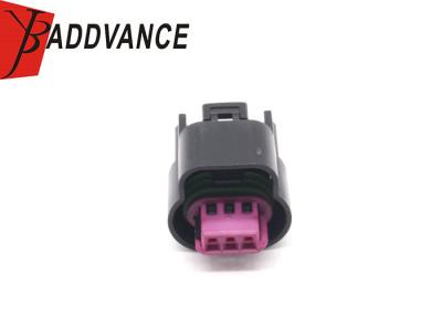 China Aptiv GT 150 3.5mm Sealed Waterproof Female Pin 3 Connector 15336121 PA66 GF for sale