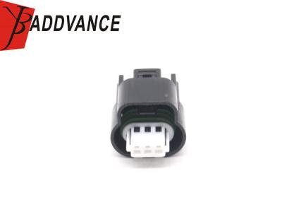 China Aptiv GT 150 Series Waterproof Female 3 Pin Electrical Connector PA66 GF 125°C for sale