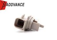 China Toyota 4-Pin Electrical Waterproof Fuel Pump Connector PA66 GF Material -55°C to 125°C Temperature Range for sale