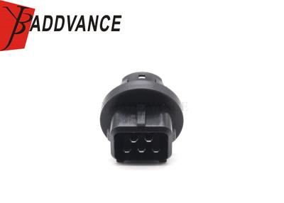 China Toyota 5-Pin Male Fuel Pump Connector - PA66 GF Material, -55°C to 125°C Temperature Range for sale