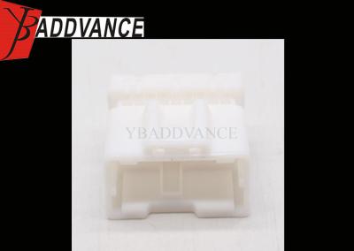 China MG643016 Ket Automotive White Male Blade Wiring Connector 16 Pin Unsealed PA66 for sale