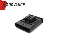 China 8 Pin Male 872-555-521 Automotive Radar Collision Sensor Connector for BMW Benz 125°C for sale