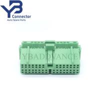 China 30 Pin JAE Female Green Chassis Rectangular OBD2 Connector Housing For Honda IL-AG5-30S-D3C1 for sale