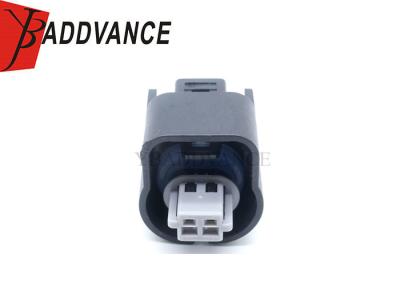 China 2 Pin Female VVT Valve Solenoid Connector for Chevrolet 15335987 Sealed 125°C for sale