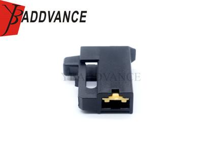 China 178471-2 1 Pin Female Auto Horn Socket Connector for Toyota Camry Highlander Corolla 90980-10619 for sale