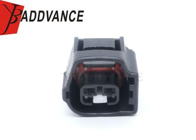 China Yazaki 2 Pin Female Coolant Temperature Sensor Connector 7283-7028-30 Sealed PA66 125C for sale