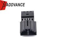 China 8R0973705 PBT GF10 5 Pin Male Wiring Connector for Volkswagen Audi 1418778-2 for sale