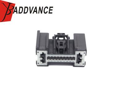 China Automotive 24 Pin Female Wire Connector Sealed PA66 125°C with Terminals for sale