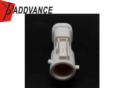 China Aptiv BC3046G-1.5-11 4 Pin Male Waterproof Connector PA66 Sealed 125°C for sale