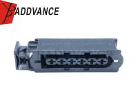 China 8W0973755 Fuel Pump Control Unit Connector 6 Pin Female Sealed PA66 for VW Audi for sale