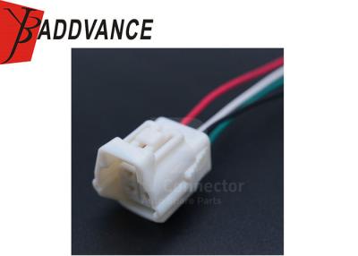 China S-umitomo Female 4 Pin Fuel Pump Wire Harness Connector for Toyota Camry 125°C for sale