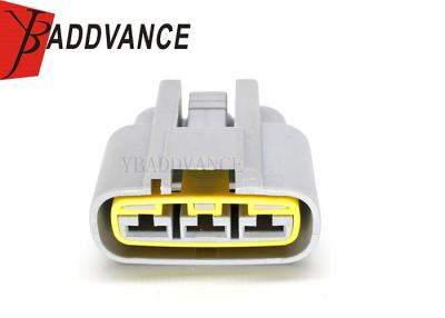 China Furukawa QLW Series 3-Way Waterproof Automotive Connectors QLW-3F-GR for 18-22 AWG Wires with -40℃ to 125℃ Temperature Range for sale