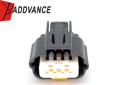 China PK605-04027 4-Pin Female Sealed Electrical Connector for Mitsubishi | 15A Current, -40°C to 125°C Temperature Range for sale