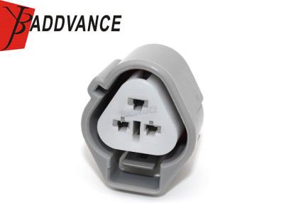 China 3 Hole Sumitomo Automotive Connector 6189-0179 15A for Toyota Headlight 90980-11016 for sale