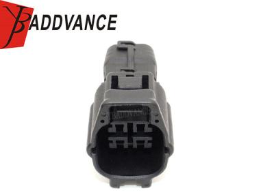 China Female Sealed Sumitomo 4 Way Connector 2 Row Black PA66 6189-0432 for sale