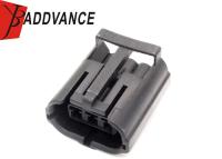 China 1 Row 3 Pin Amp Automotive Connector Female Black with Crimp Terminals 90980-10711 for sale