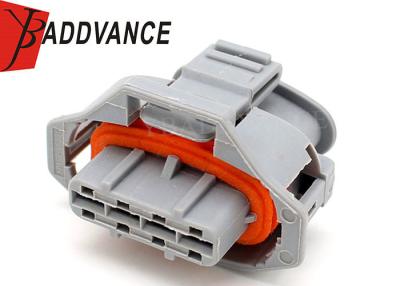 China 1928403736 4 Way Female White Waterproof Compact Bosh Connector for sale