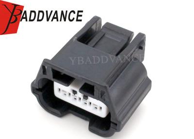 China Sealed Female 4 Pin Locking Connector 7283-8853-30 for Infiniti Nissan -40℃ to 125℃ Temperature Range for sale