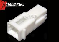 China 2 Pin Male Unsealed Electrical Connector for Fuel Pumps 16-22AWG for sale