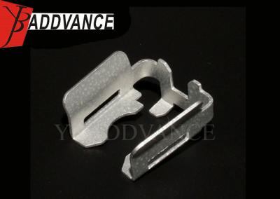 China Universal Fuel Injector Clips Metal Material BC61005 OEM Standard Silver Color 0.5g for sale
