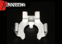 China Fuel Injector Retaining Clips 1.1kg per 500pcs Metal Rail Securing Clips for Automotive Replacement for sale