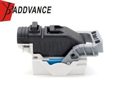 China Aptiv GT150 2 Row 20 Pin Female Connector Gray Housing 15A for Japanese Car for sale