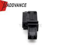 China VAG 2 Pin Male Connector Housing 1J0973332 13A for Audi VW Skoda for sale