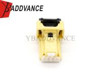 China PBT 4 Pin Female Sumitomo Automotive Connector 16-22AWG Unsealed Yellow for sale