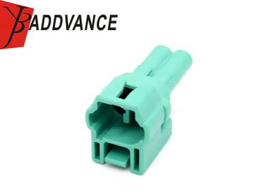 China Sumitomo 6187-2583 2 Pin Male Automotive Connector Sealed Green 16-22AWG for sale