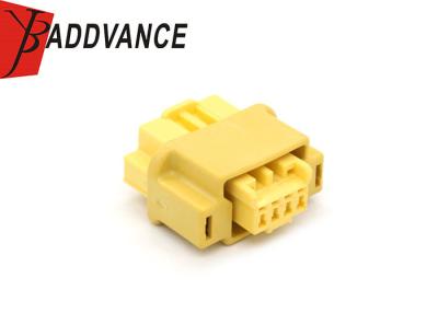 China Yellow 4 Pin Automotive Socket Connector Housing 3A 3.0mm Pitch Unsealed Female for sale