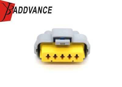 China 211PC053S4026 5 Pin Sealed FCI Automotive Connector PA66 GF Wire Harness 20.83mm Width for sale