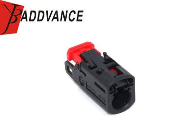 China TE 2307206-1 1 Pin Female PBT GF30 Auto Wire Harness Connector Black 16-22AWG for sale