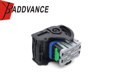 China Molex 64319-1211 32 Pin Female Waterproof Wiring Harness Connector Black 16-22AWG for sale