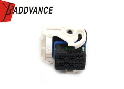 China 32 Pin TE/AMP Sealed Female Plastic Wiring Harness Connector 20.83mm Width PA66 GF for sale