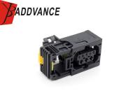 China 8 Pin Female Waterproof Automotive Connector Housing PBT Black Sealed 120°C for sale