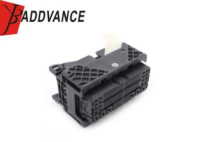 China 104 Pin Female Sealed Electrical Connector 1980051102 PA66 GF Wire-to-Wire 45.92mm for sale