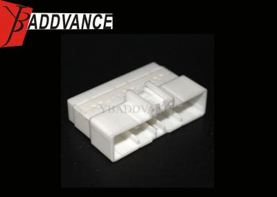 China Ket MG641083 20 Pin Male Automotive Electrical Wire Connector White 16-22AWG Unsealed for sale
